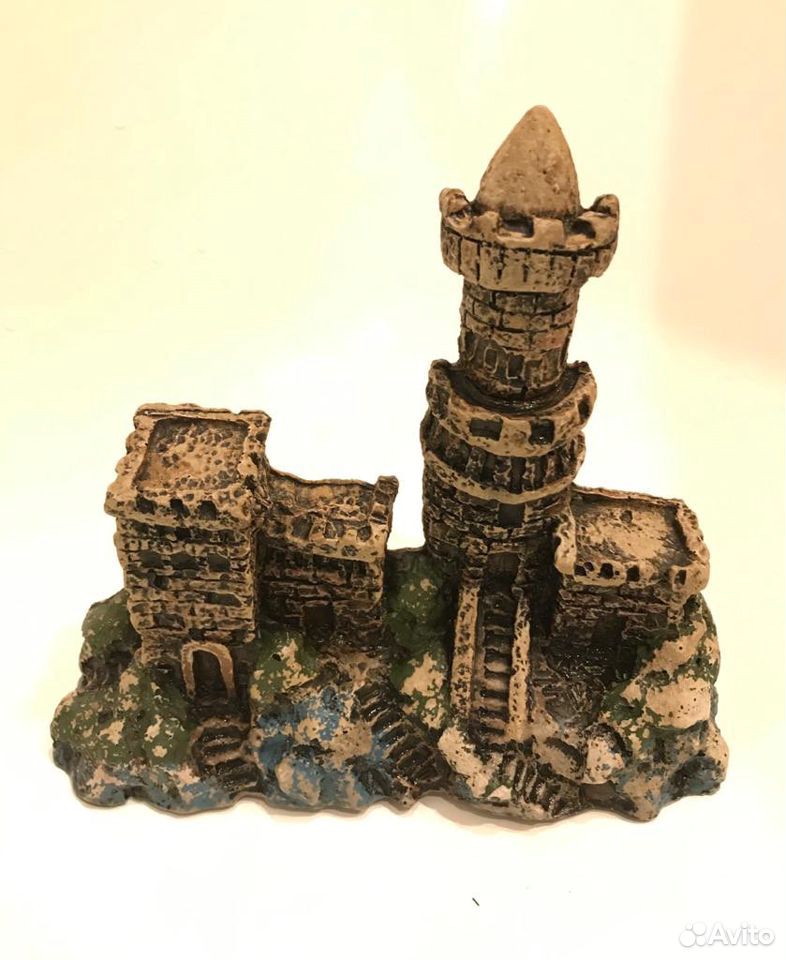 Замок декор в аквариум