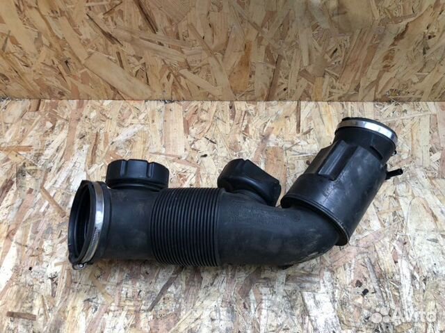Патрубок воздушного фильтра Audi A8 D4 cgwd 2013 в Москве, цена 3 000 ...