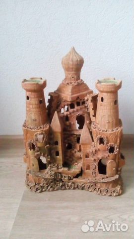 Замок для аквариума